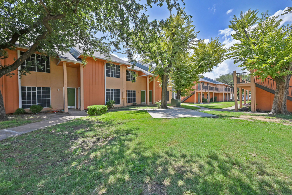 Pebblebrook Apartments | Garland, TX | (469) 969-0887